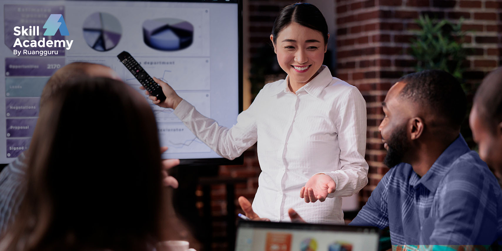 Mengenal Pitching Dalam Bisnis Bedanya Dengan Presentasi Dan Cara